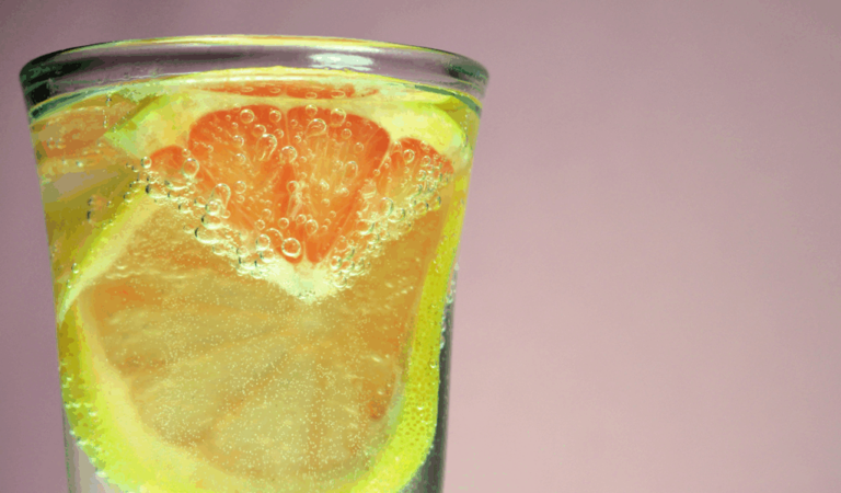 12 Refreshing Summer Drinks to Cool You Down