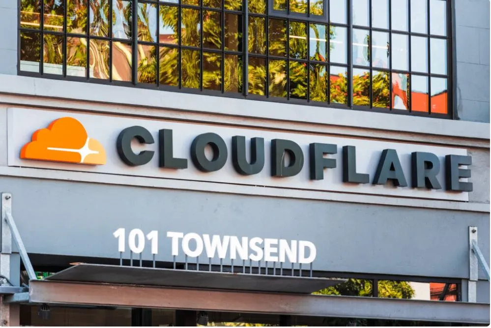 Τι είναι η Cloudflare; Η αόρατη υπηρεσία του διαδικτύου πίσω από τις ...