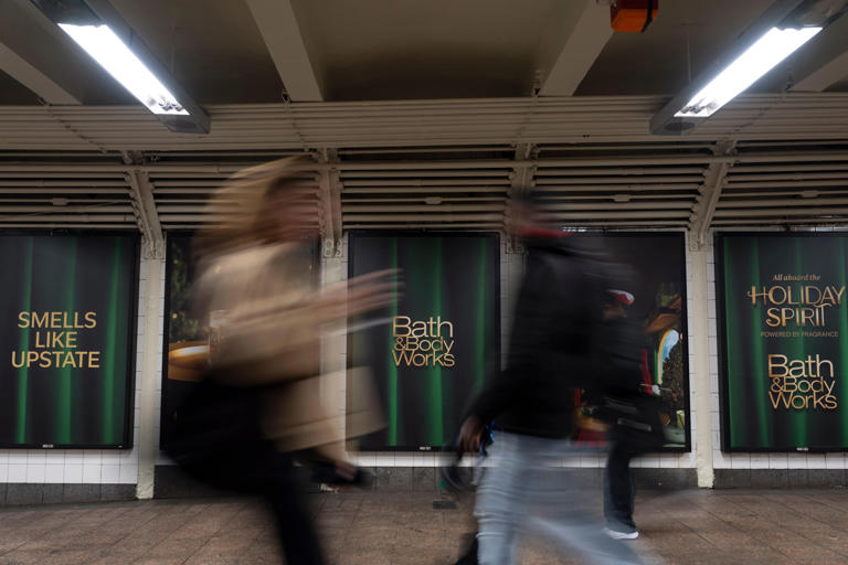 The first-ever ‘aroma ad’ that’s changing commuters’ subway experience