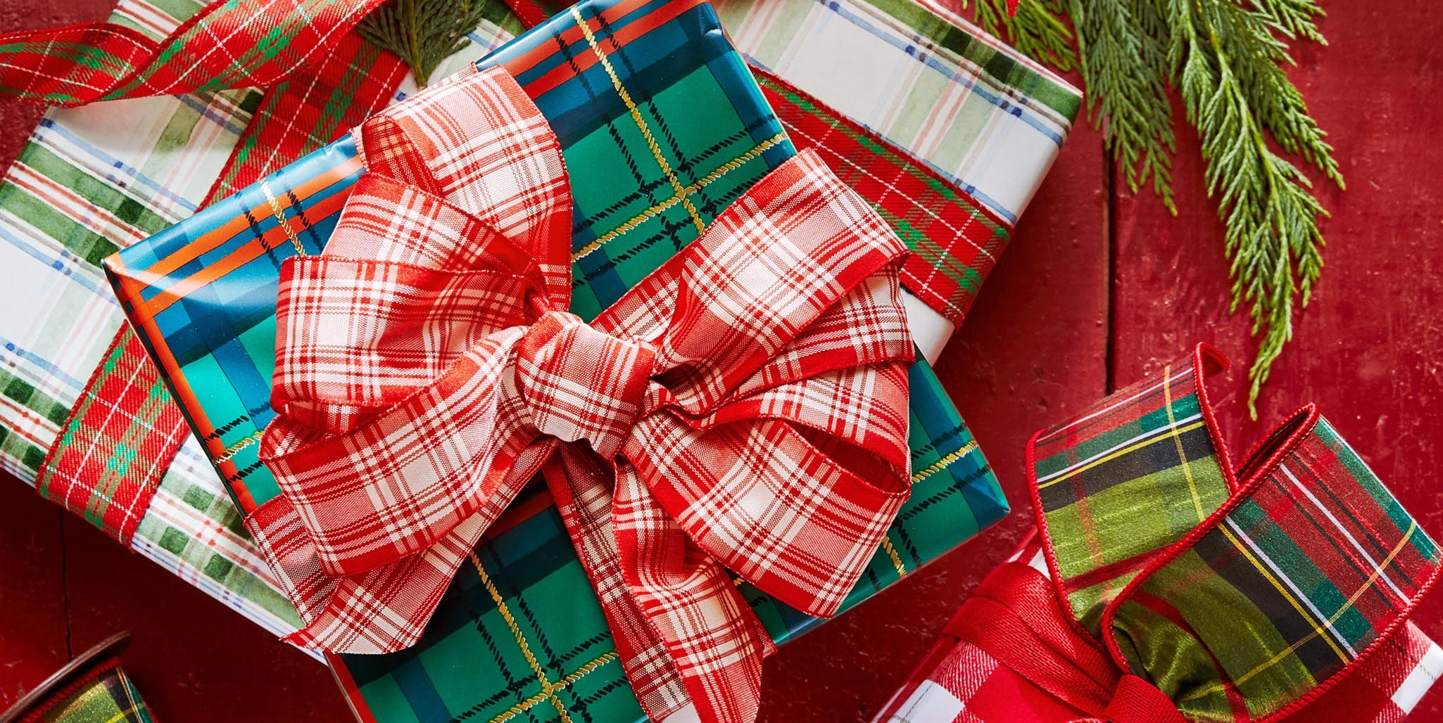 Remember Macy’s Gift-Wrapping Counters? Here’s How to Bring Back the Magic