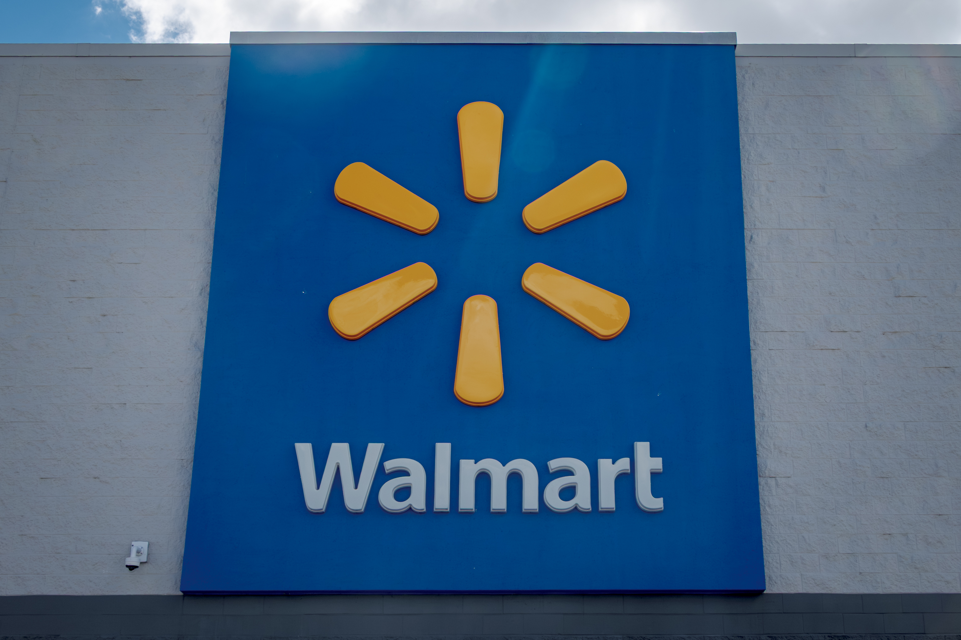 Walmart stock rises after profits, sales top expectations as company ...