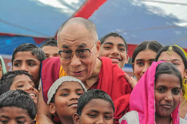 Dalai Lama's Wisdom: 4 Lessons on Kindness and Patience