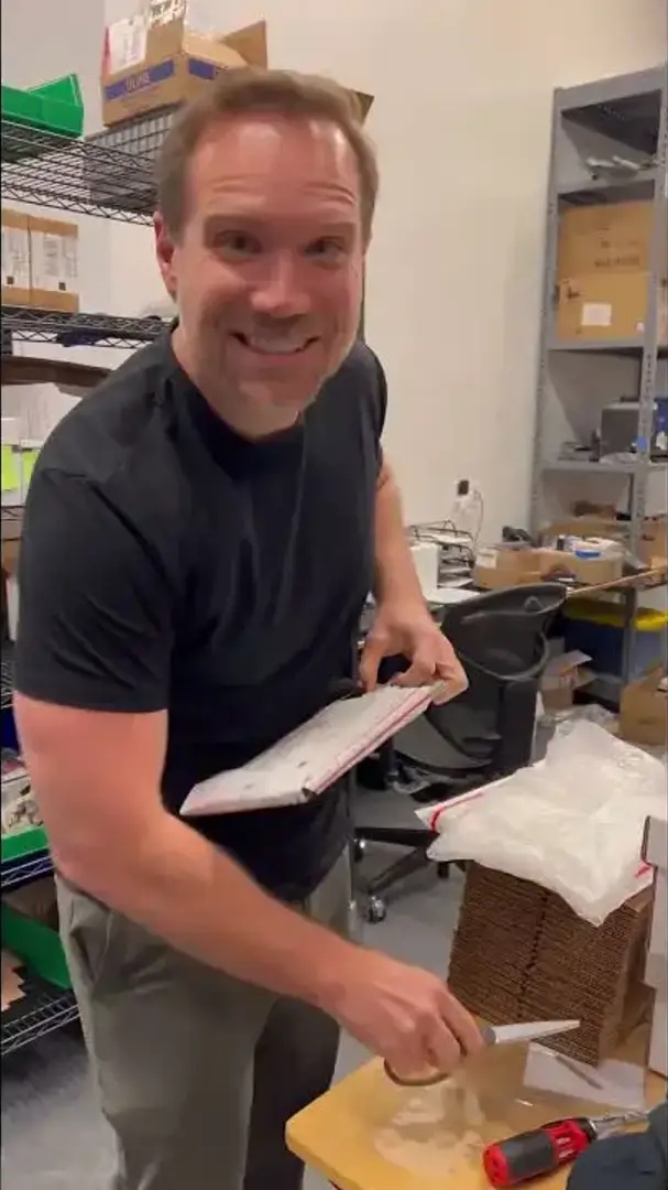 Mailday! Tim Tebow 2007 Heisman VIP badge added to PC!