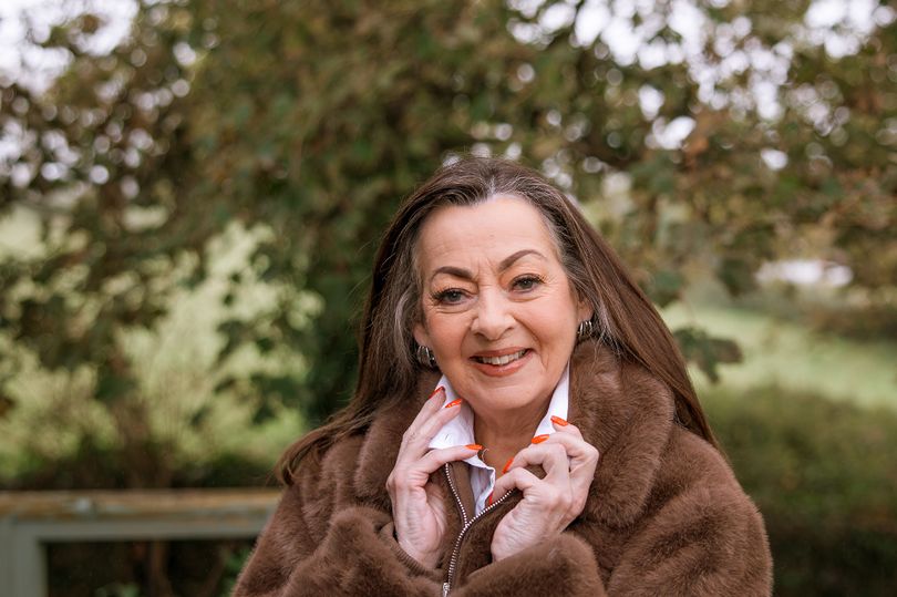 Sandy Kelly admits she never felt good enough and was judged when she ...