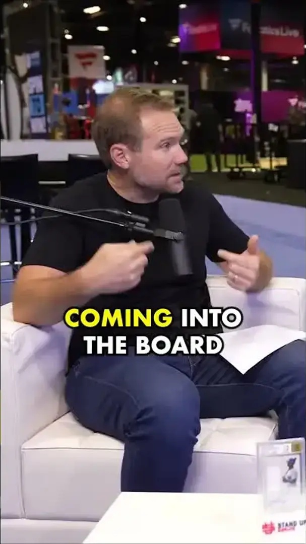 who owns the national sports collectors convention?