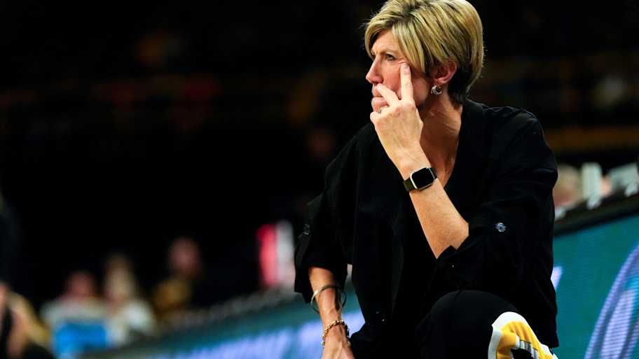 Iowa Misses Out on Top 2026 Recruit