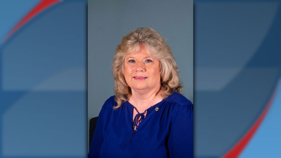 Lubbock County Clerk Kelly Pinion announces retirement
