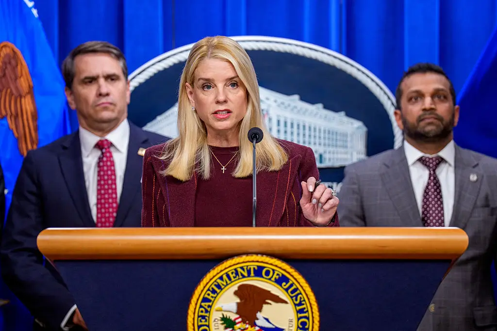 'They Scrubbed Trump's Name Out': Bondi Clings to Her Three-Word Script ...