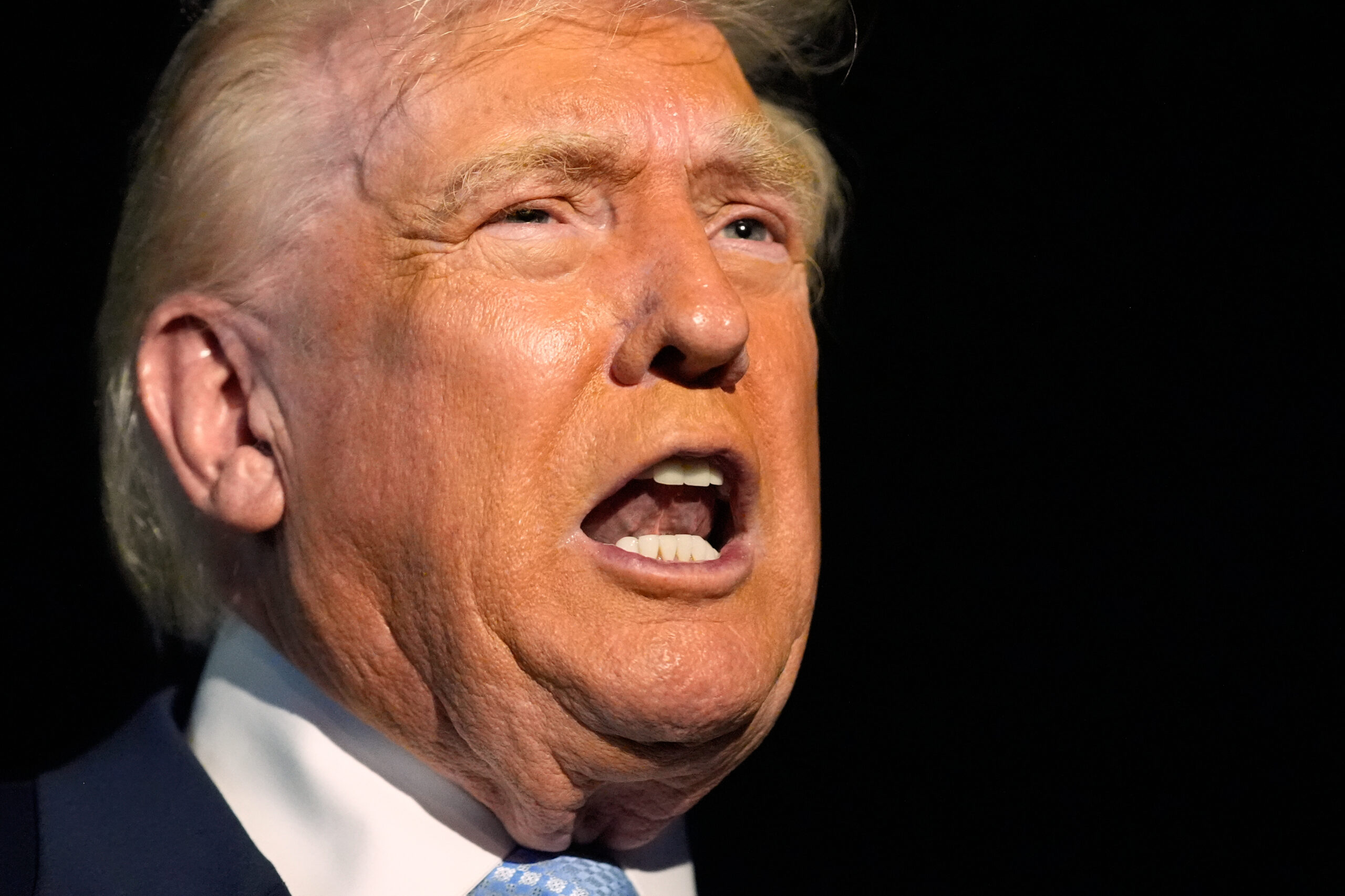 Dem Lawmakers Report Trump to Capitol Police After He Wildly Posted ...