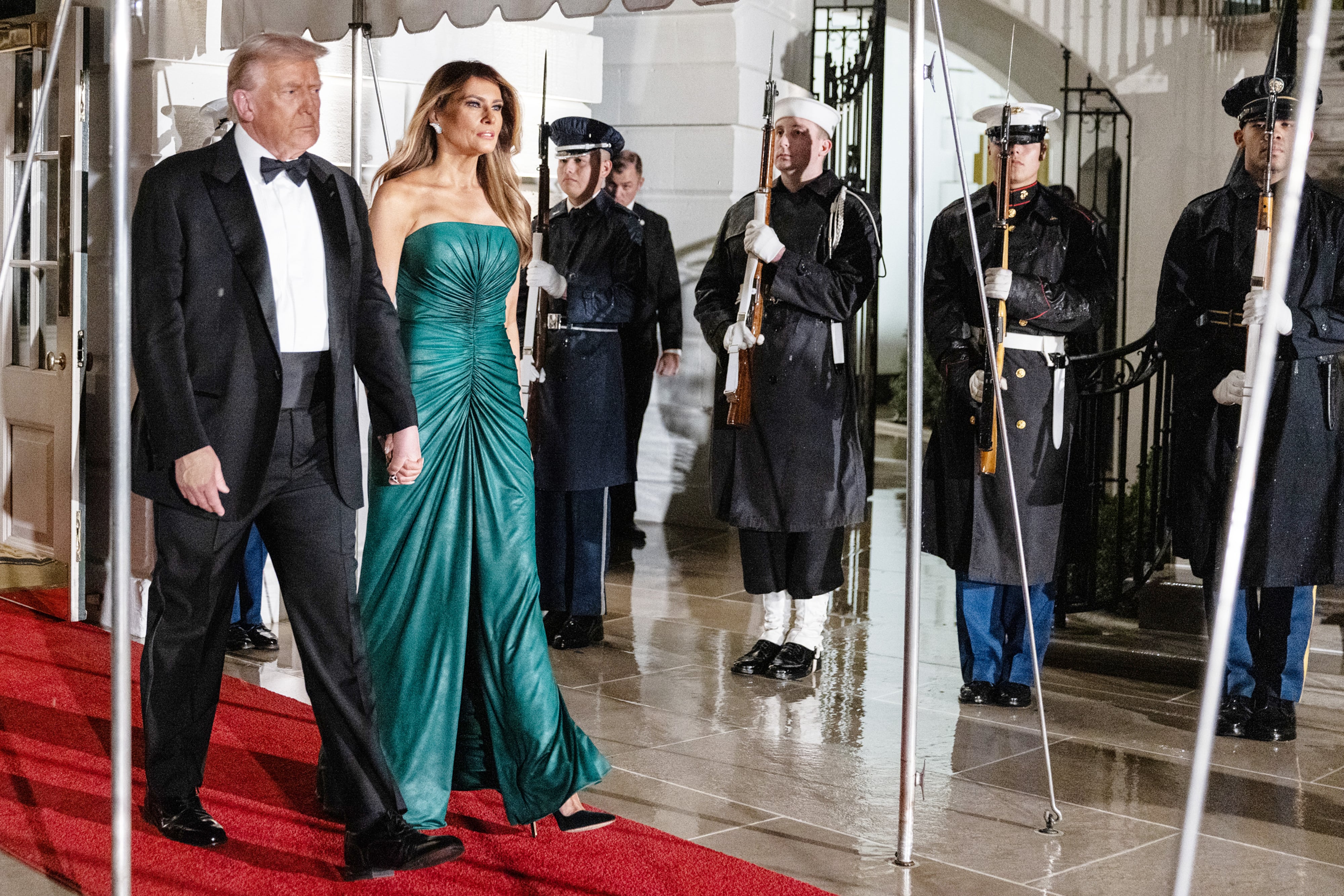 Melania Trump's Saudi-Inspired Dress Signals New U.S.-Saudi Ties