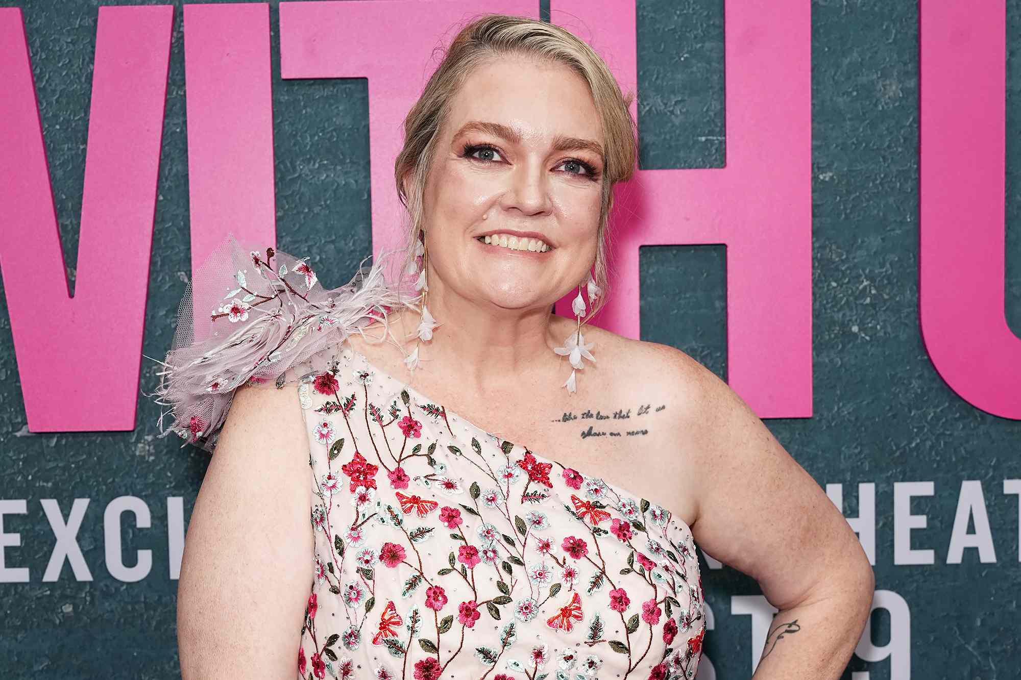 Colleen Hoover says she's 'almost embarrassed' she wrote “It Ends With ...