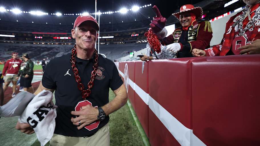 It's time to start considering Oklahoma's Brent Venables for Coach of ...