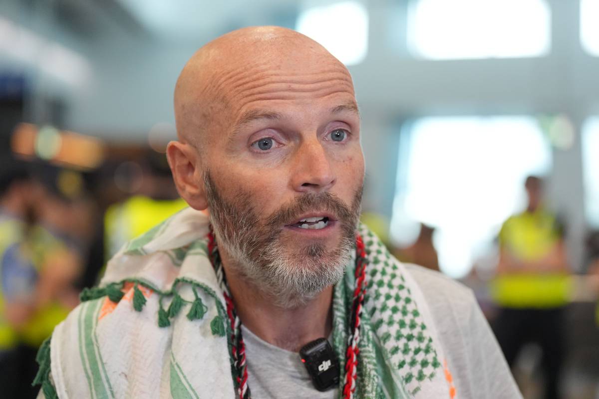 “Fomos chamados de animais”: O testemunho de Tadhg Hickey, o comediante ...