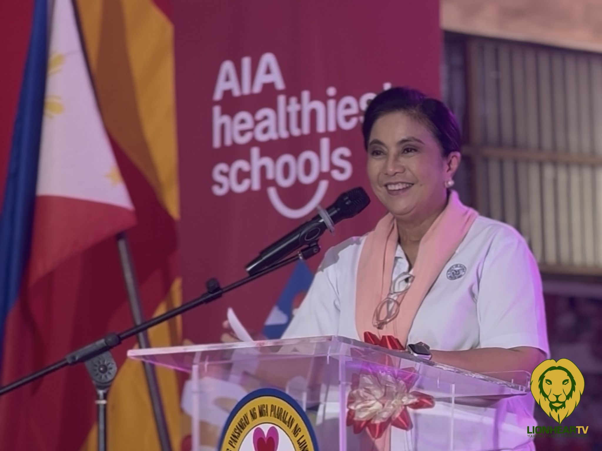 Vice Ganda meets Leni Robredo in Naga, sparks renewed calls for 2028 run