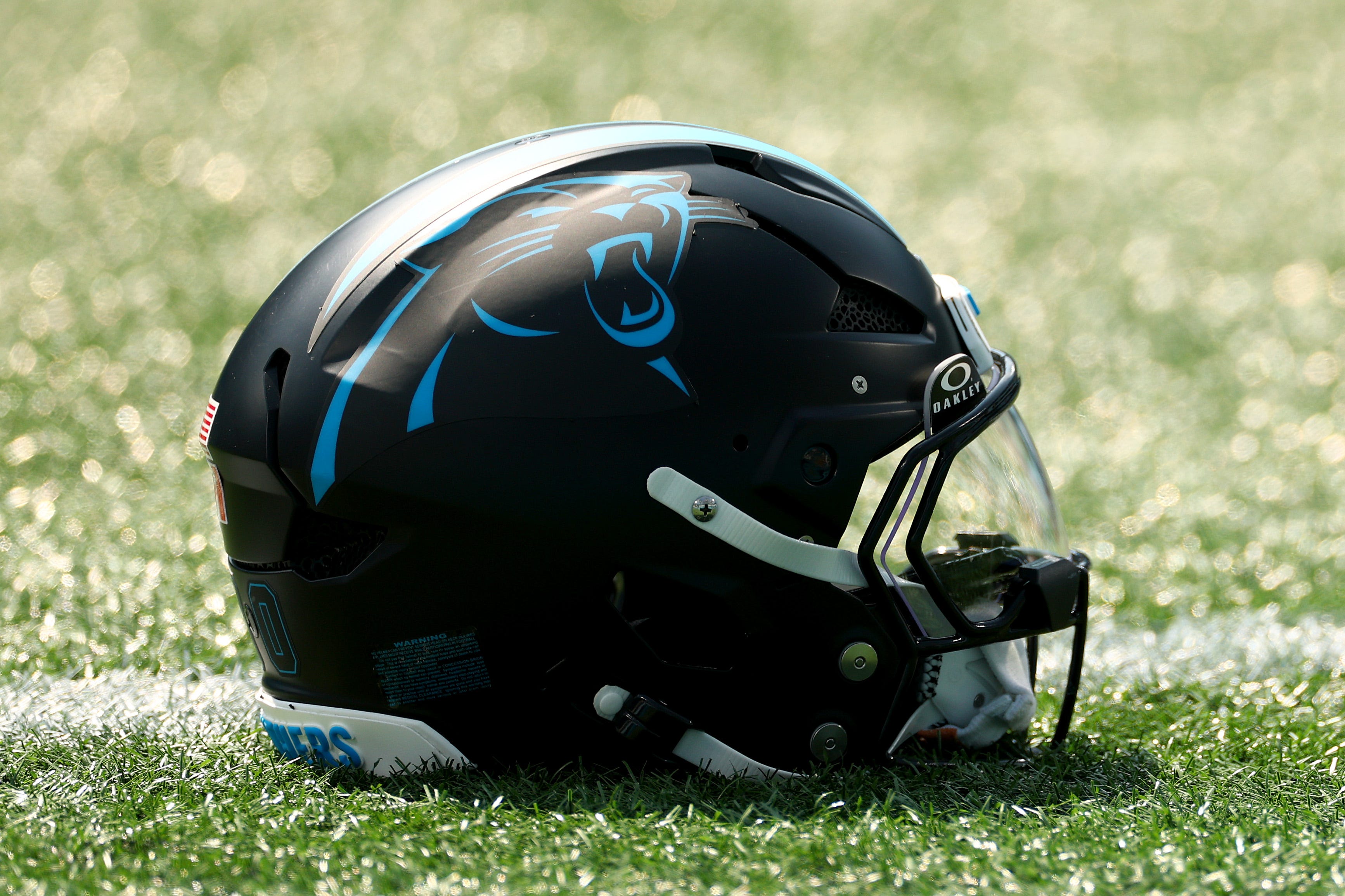Panthers to debut awesome uniform combination for Monday night's ...