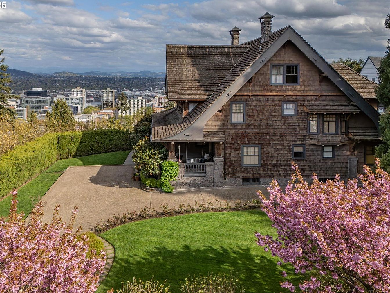 1911 Joseph Gaston House in Oregon: An Architectural Masterpiece with ...