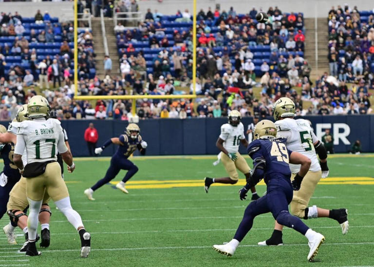 Navy vs USF – Game Photos Part 2