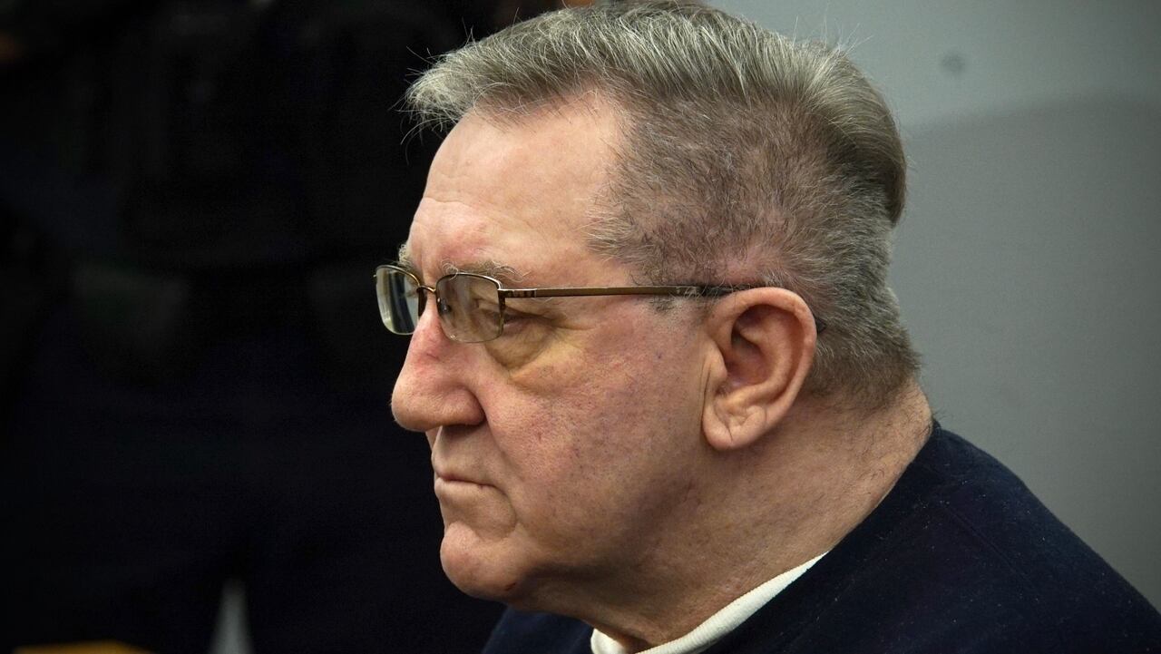 Crown drops sexual assault charge against Tony Humby in case of ...