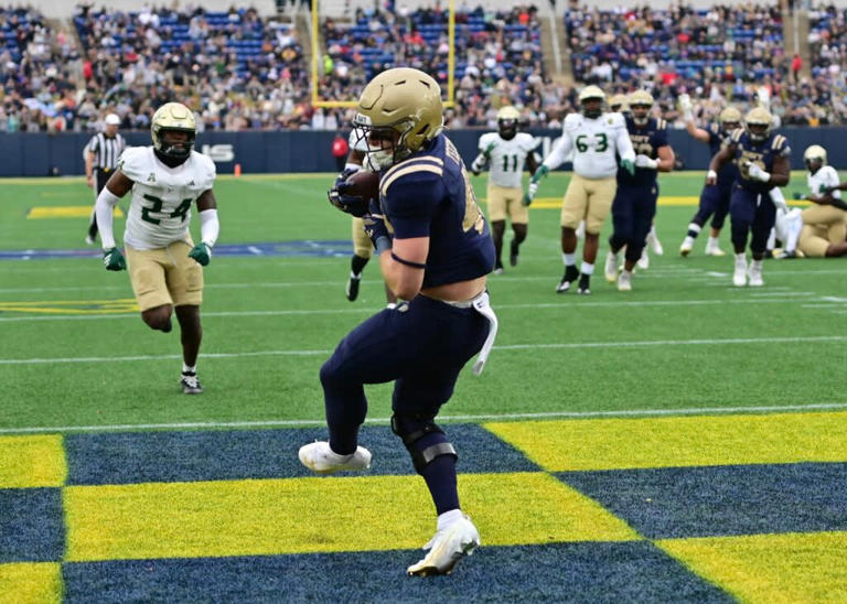 Navy vs USF – Game Photos Part 2