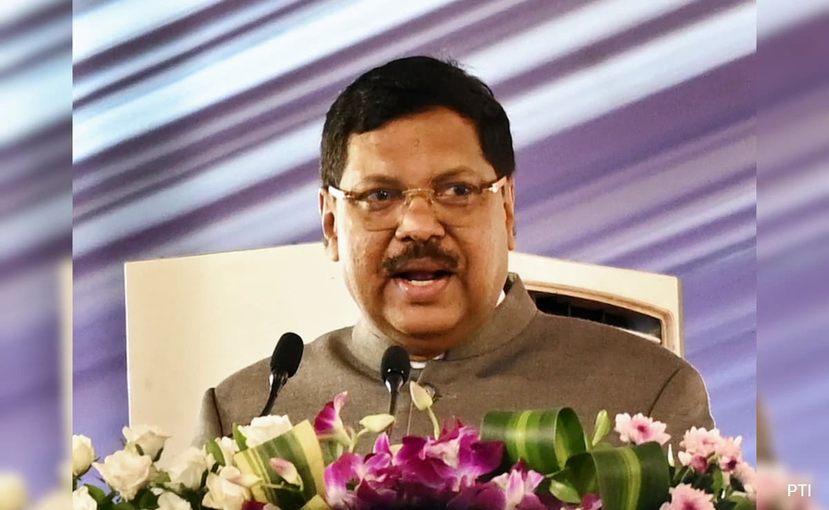 'Labourer, Bureaucrat's Sons Can't Compete': Chief Justice BR Gavai On ...