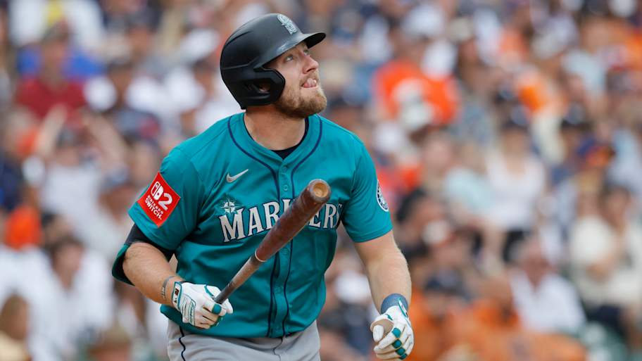 2 Mariners who won't survive the non-tender chopping block, and 2 who could