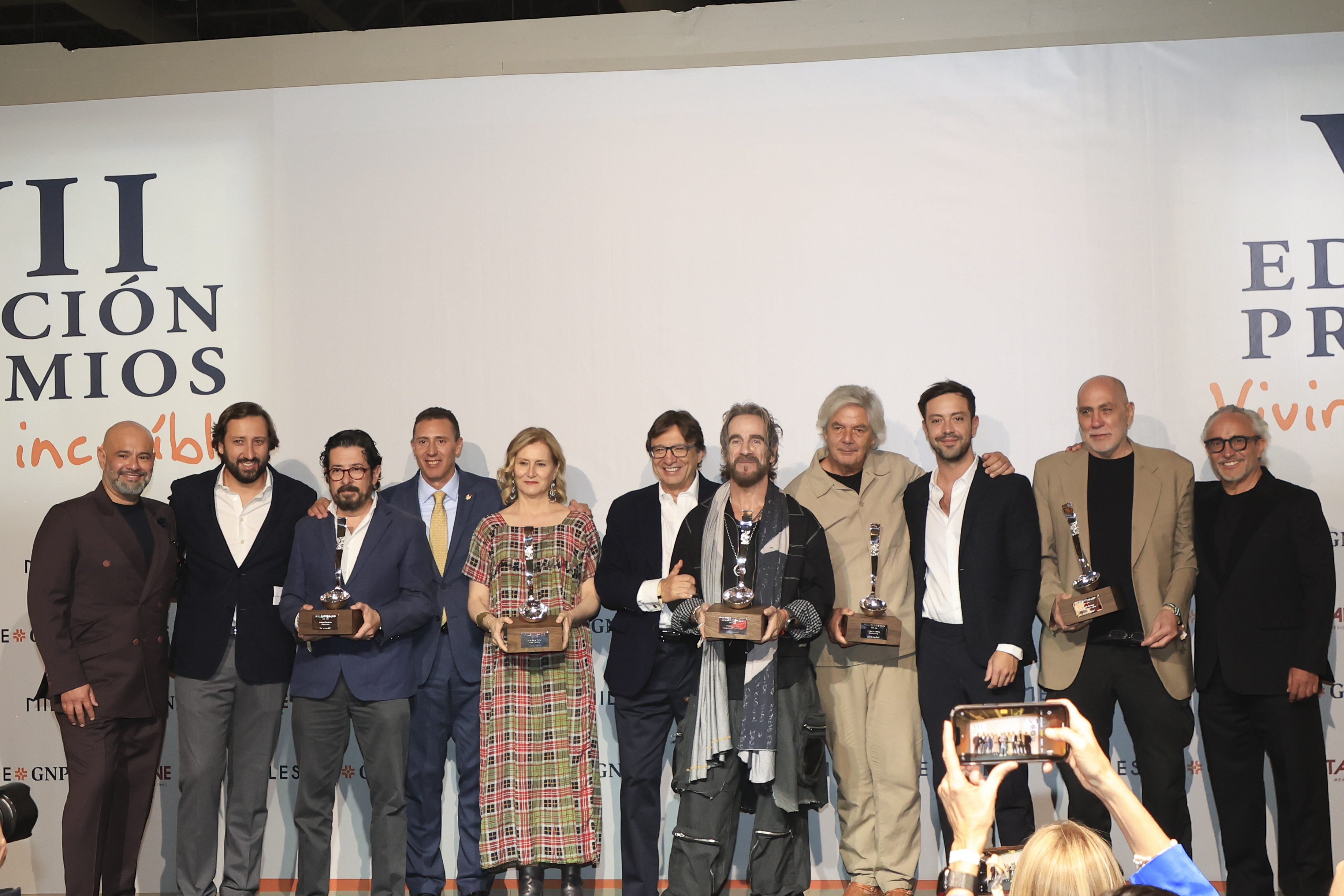 Se celebra la séptima edición de los premios Vivir es Increíble en ...