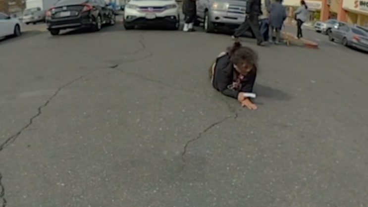 Violent Sacramento robbery of woman outside supermarket caught on camera