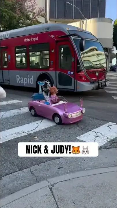 Nick & Judy in real life 🦊🐰#zootopia2 @disneyanimation