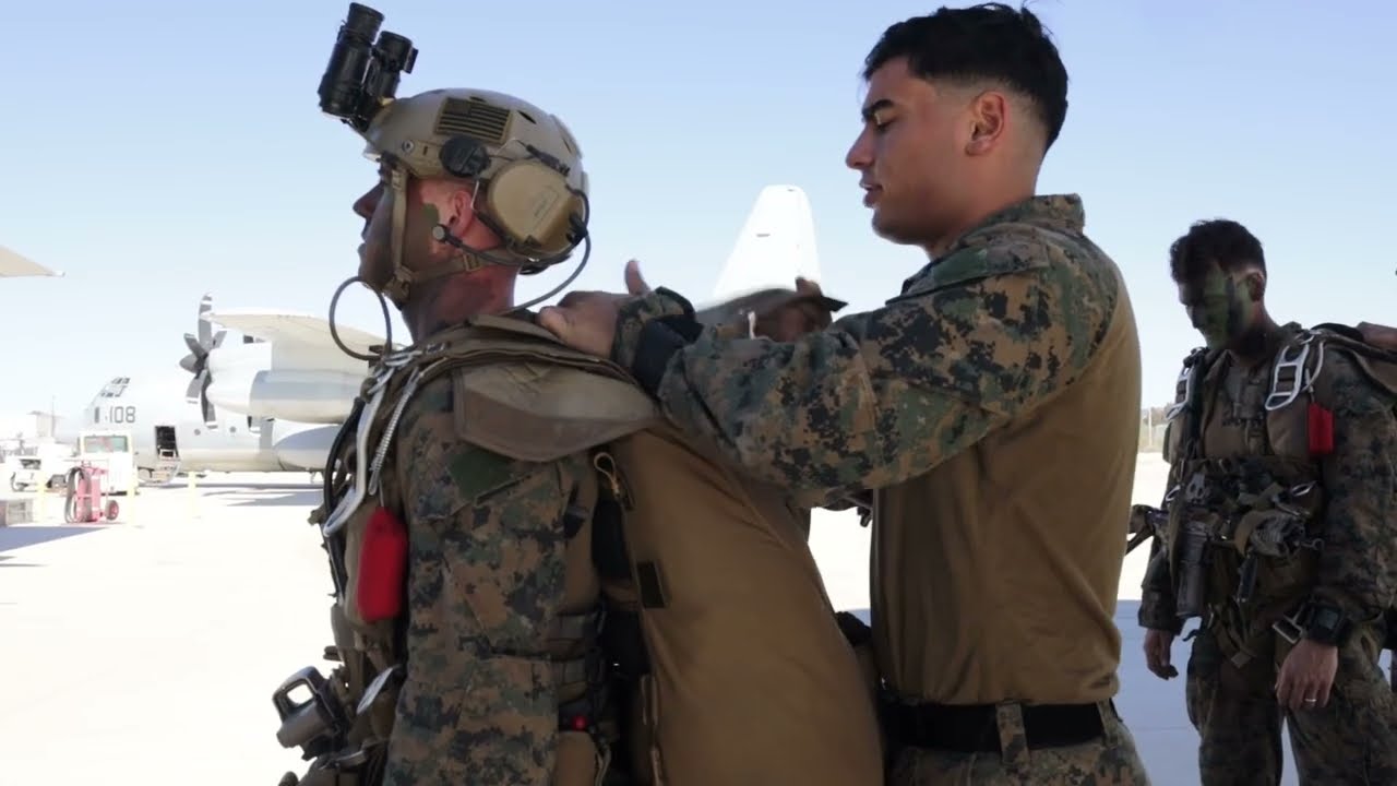 1st Recon Marines Execute Freefall Jump