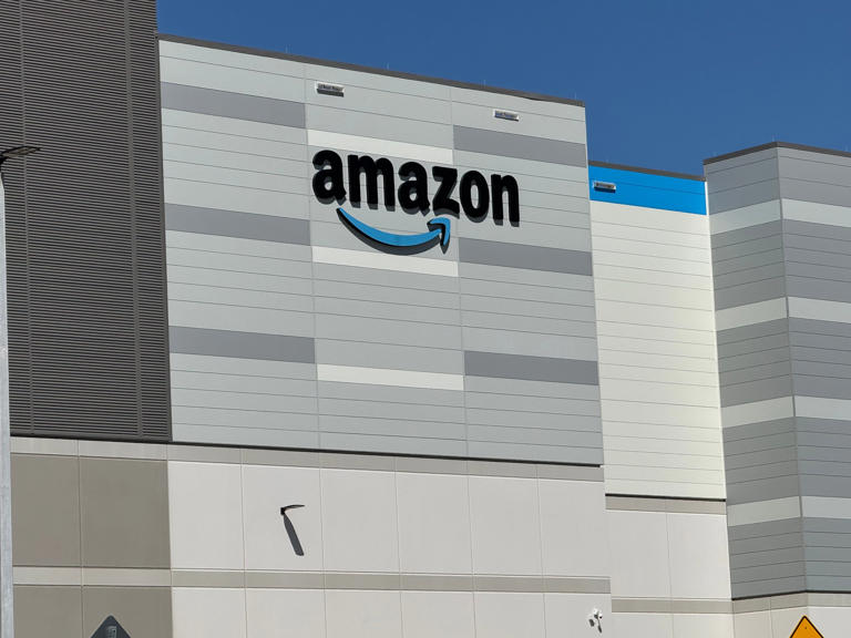 Payments in $2.5B Amazon settlement with FTC are going out. When to get ...