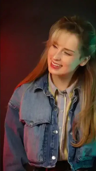 Brb gonna time travel to the late 80s and become besties with my parents 🕺