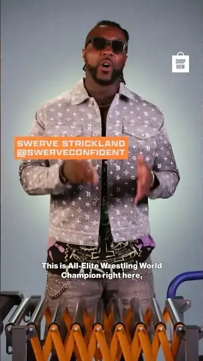 Swerve Strickland doesn't leave home without his PS5 and monitor 🎮 #xrayed