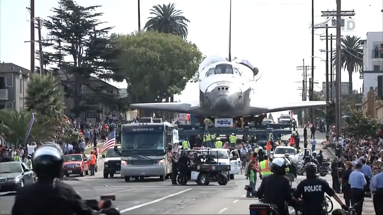 Why Los Angeles Shut Down the 405 for a Space Shuttle