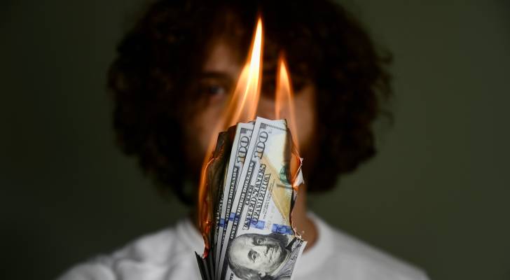 Think slowing your 'burn rate' can keep you afloat if you lose your job ...