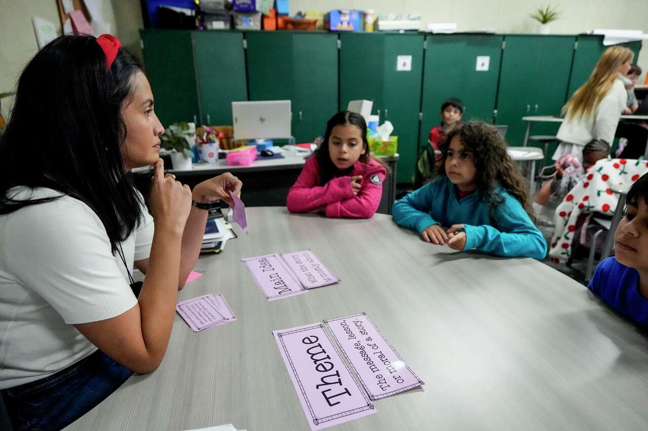 After 7 school closures, Fort Bend ISD turns to property sales to ...