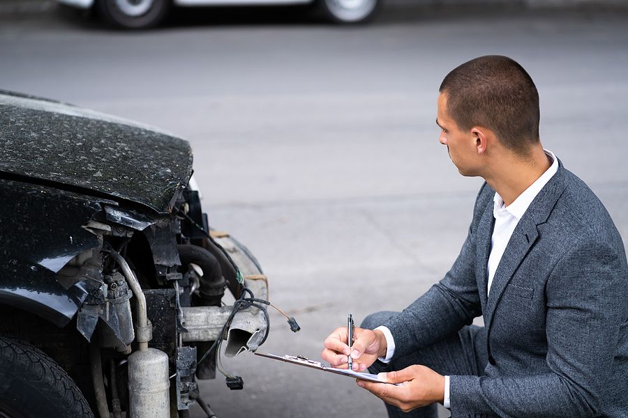 Navigating Car Accidents: Your 15-Step Guide to a Max Insurance Payout