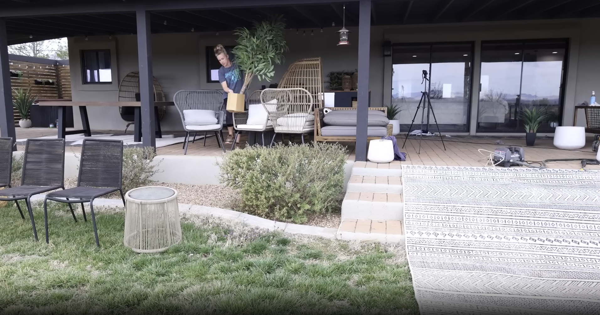 Whole house exterior cleaning! 🏠