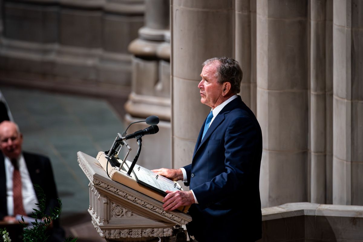 Former President George W. Bush Praises Late VP Dick Cheney for Being ...