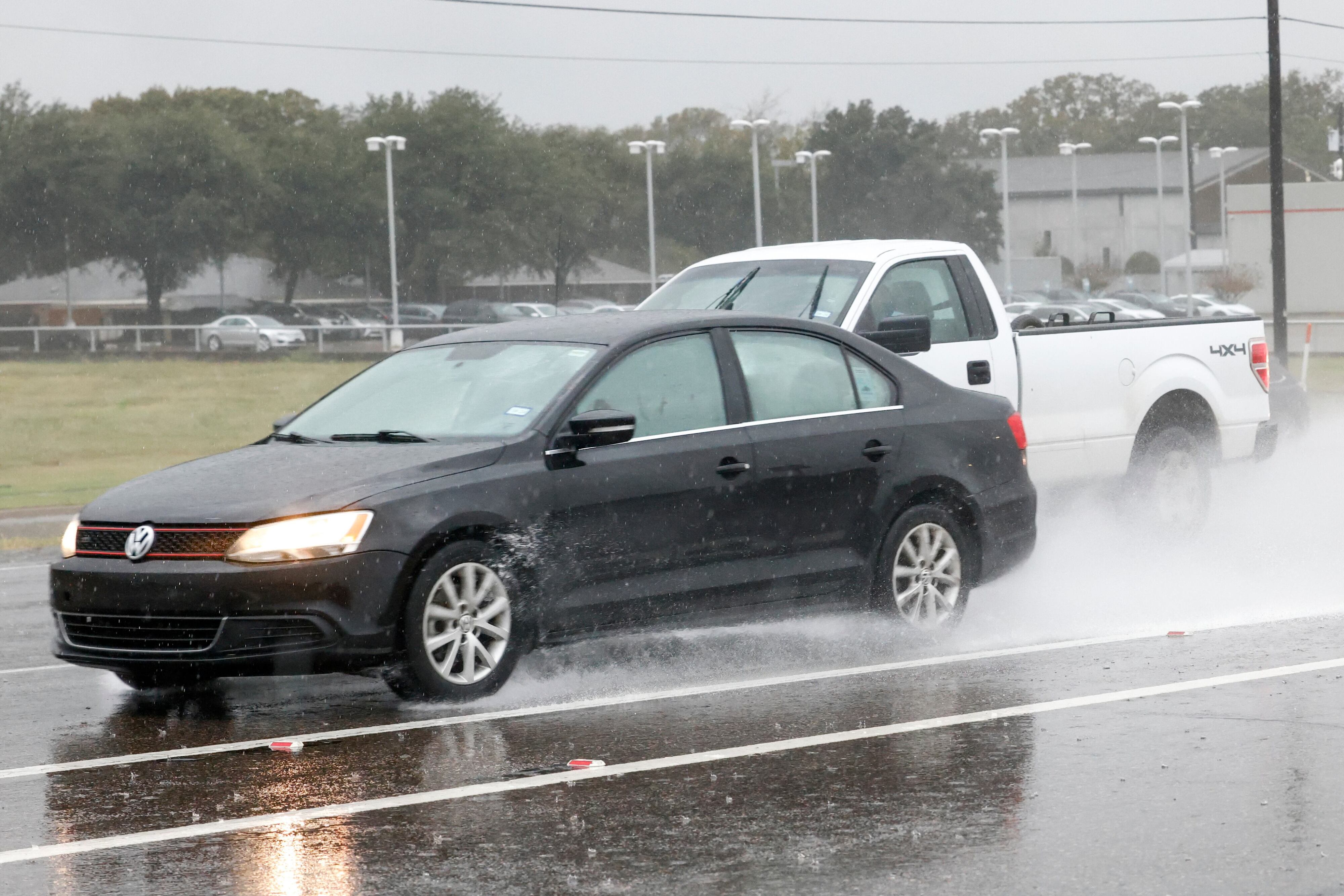 Live radar: Heavy rain hits Thursday morning as flash flood warning ...