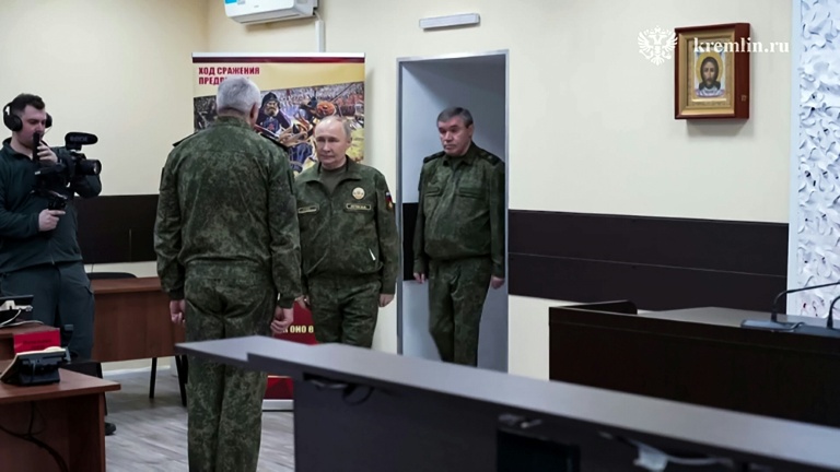 Russland meldet Einnahme der ukrainischen Stadt Kupjansk - Putin ...