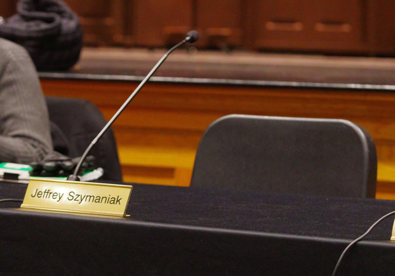 Whitman-Hanson superintendent resigns abruptly amid budget crisis