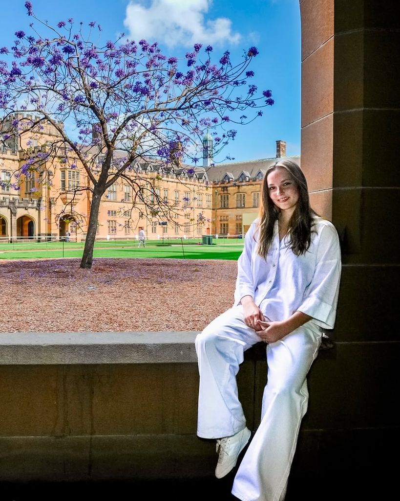 Ingrid de Noruega reaparece en Australia en plenos exámeenes y en una ...
