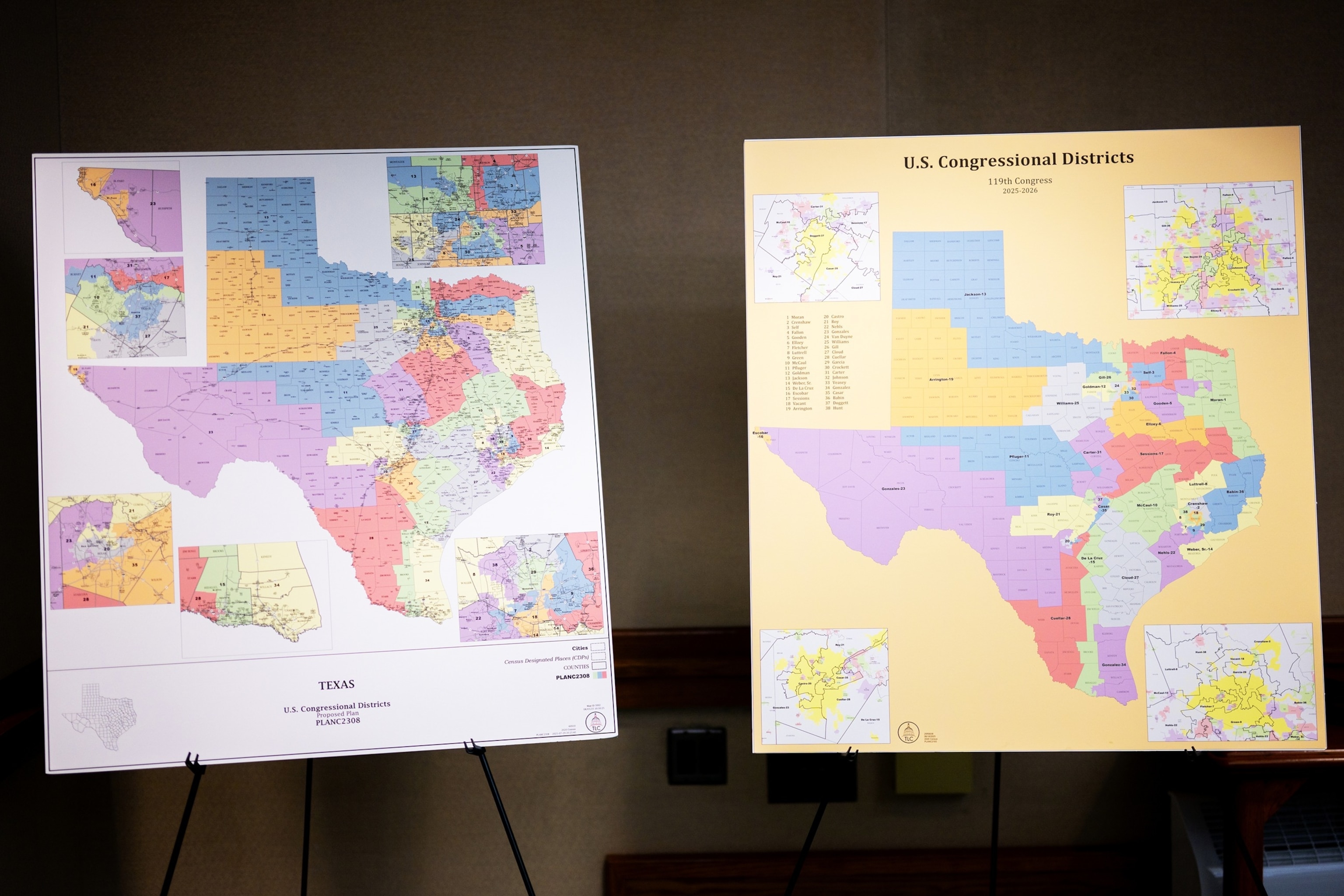 Texas redistricting case turns ugly as judge dissents 15 times