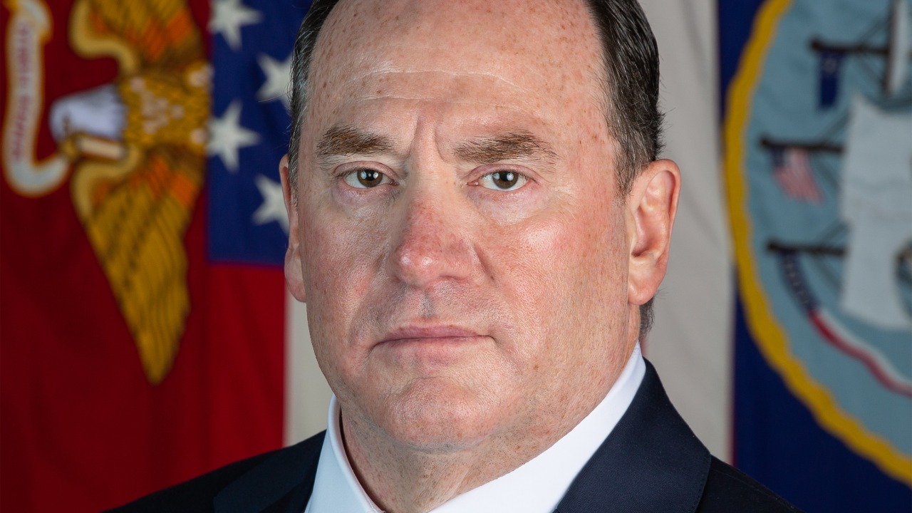 Navy secretary says shipyard pay can't match Buc-ee's or Amazon