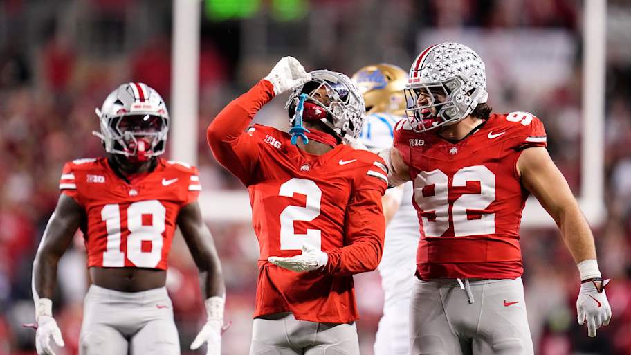 Elite Ohio State football player named finalist for prestigious award