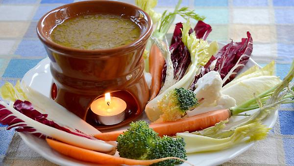 Bagna Cauda: il segreto piemontese che scalda il cuore e la tavola
