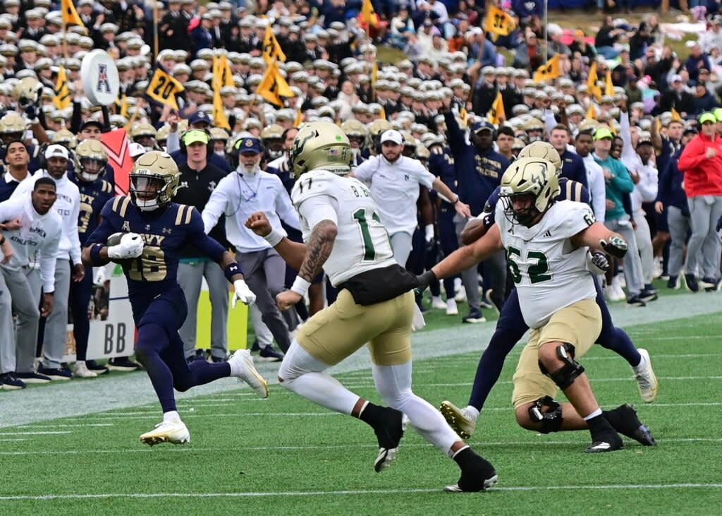 Navy vs USF – Game Photos Part 2