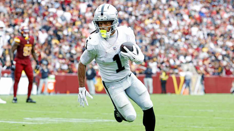 Fantasy Football Start ‘Em, Sit ‘Em NFL Week 12: Tre Tucker vs Ricky ...