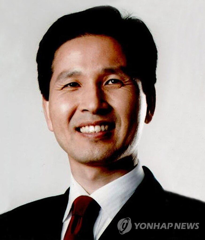 Former Rep. Woo Sentenced for Highway Project Bribery