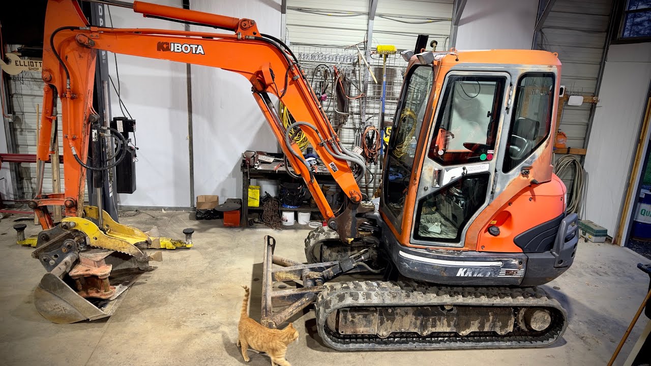 Maintaining A Kubota Mini Excavator for Work